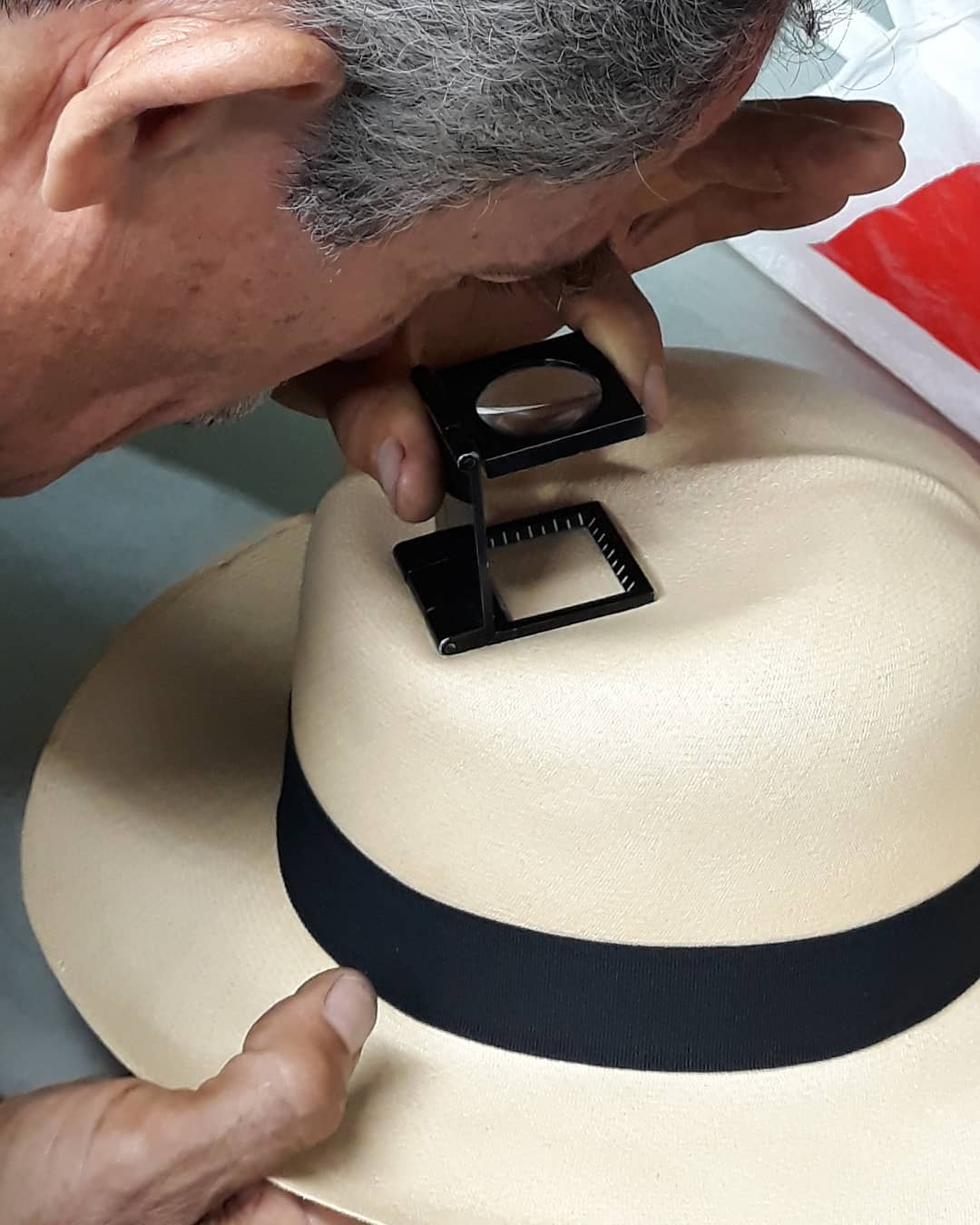 How to Recognize a Genuine Panama Hat? – RONNEL Straw Hats